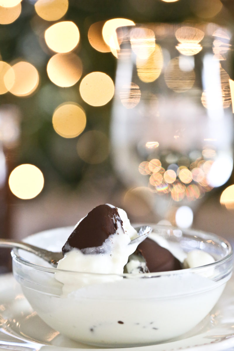 Magic Shell Ice-Cream Topping - White Apron Blog